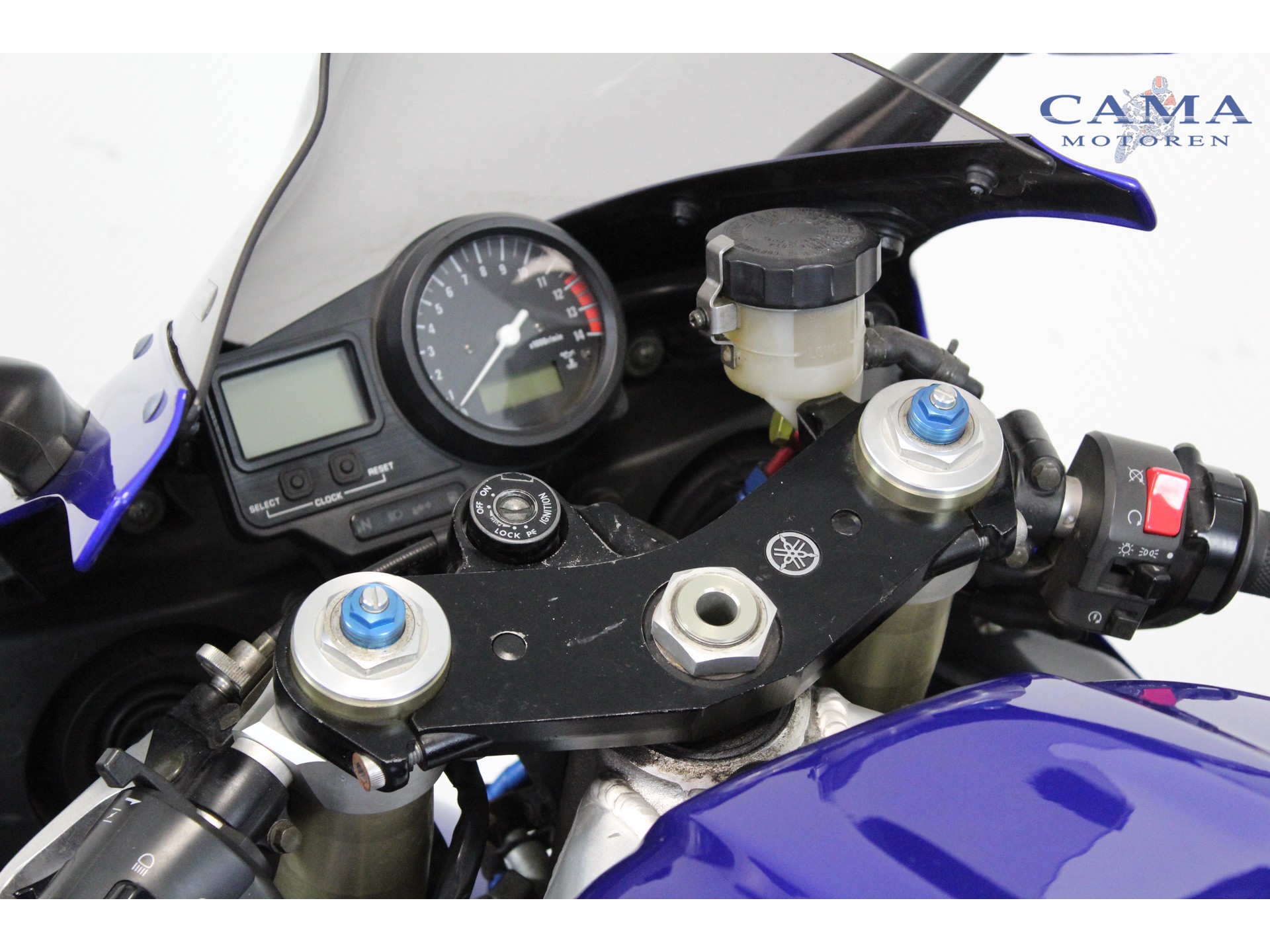 Yamaha YZF R1 (1999) op aanvraag - Tweedehands Motor - Cama Motoren ...